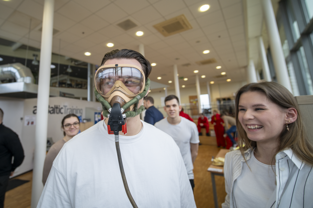 Flight Crew Ground Training - airBaltic Training