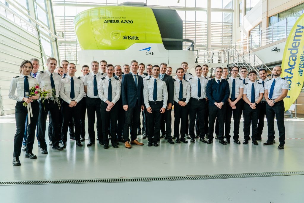 8 Students graduate airBaltic Pilot Academy - airBaltic Training